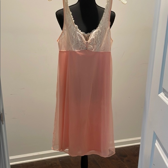 Intimates & Sleepwear | Vintage Night Wear Night Dress Robe Size S Pink ...